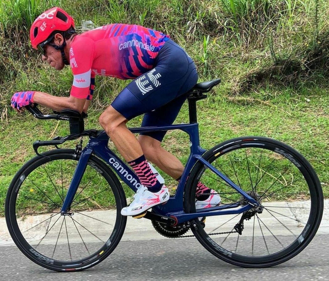 Rigo causa sensación con esta foto en medio de sus entrenamientos en ...