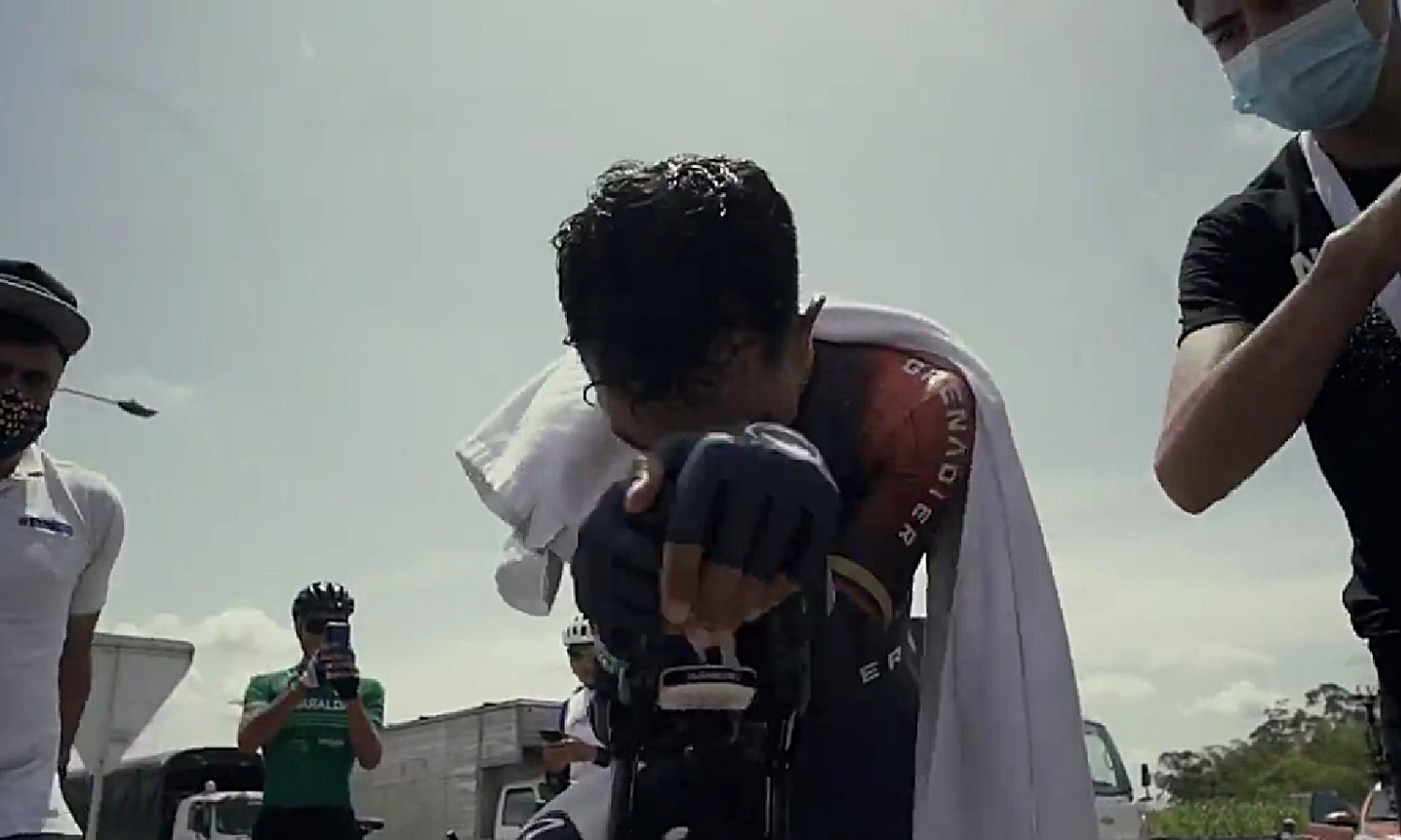 Así le fue a Daniel Felipe Martínez en la etapa 6 del Tour - Ciclismo ...