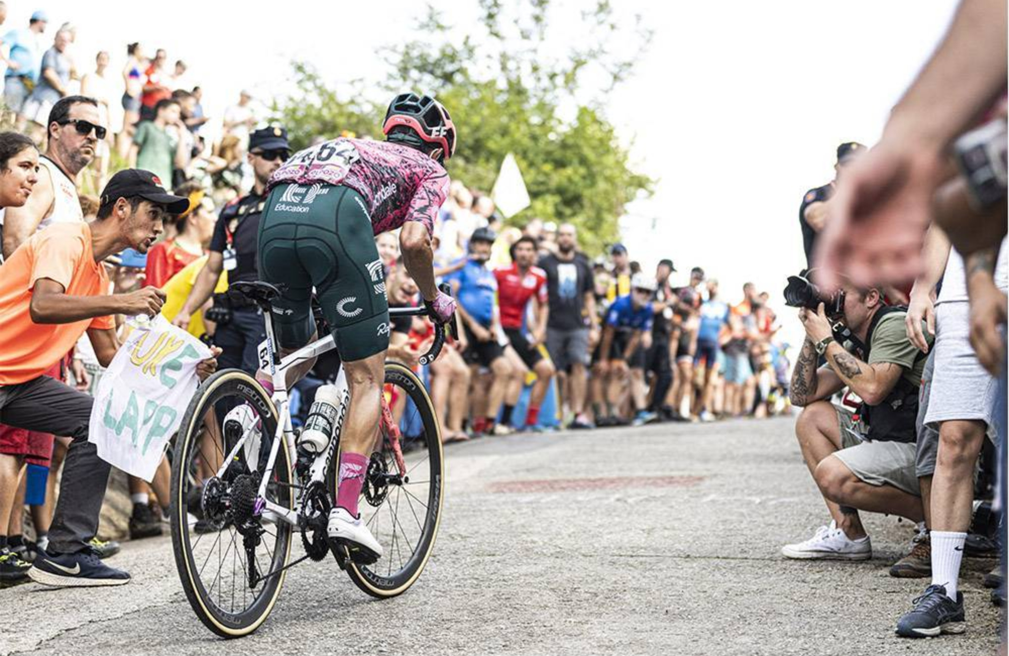 EF Education Easypost escoge al ciclista que irá por las clásicas en ...