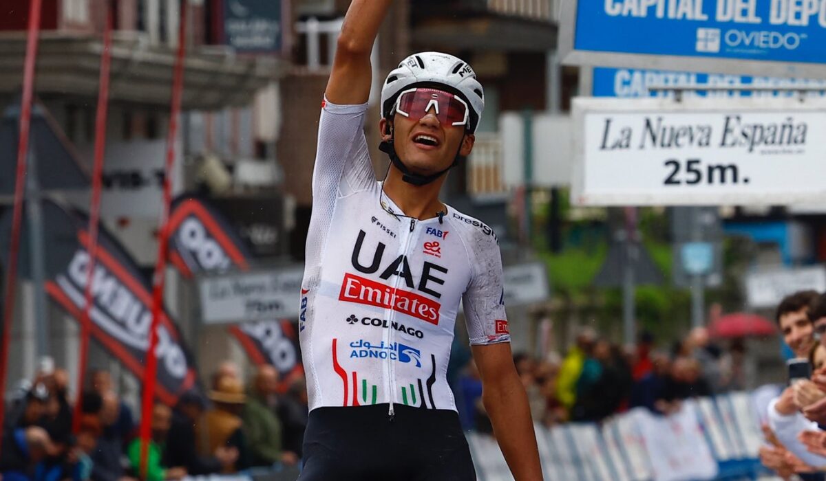 Así fue la grandiosa victoria de Isaac del Toro en etapa 1 de Vuelta a ...