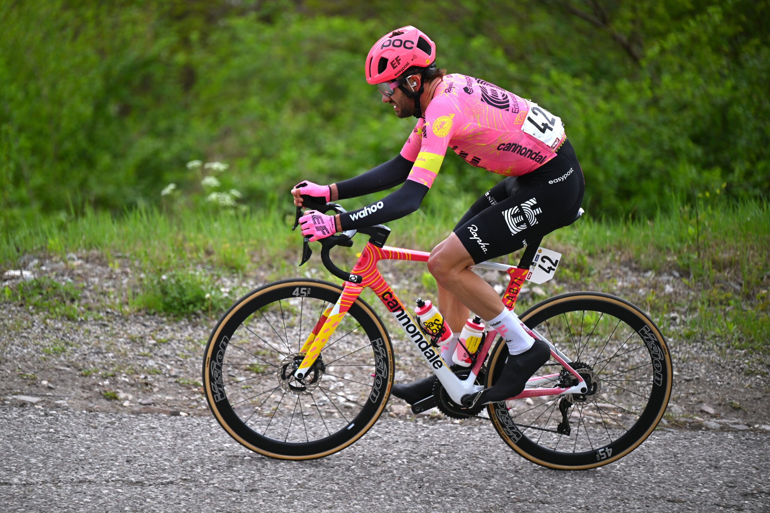 Carr es el ganador de la etapa reina del Tour de los Alpes 2024 ...